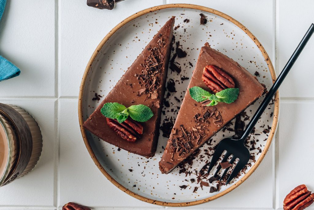 Vegan Chocolate Cheesecake – Darinne Distribution